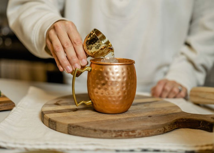 What Is A Jigger? Everything You Need To Know – Tipsy Cocktail Supply Co.